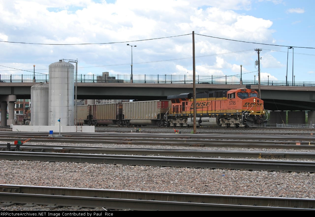 BNSF 5795 Point On An Empty Coal Train